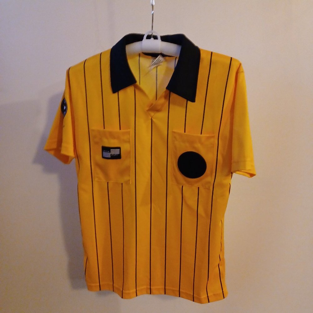 Vintage Official Sports Soccer Referee Short Sleeved … - Gem